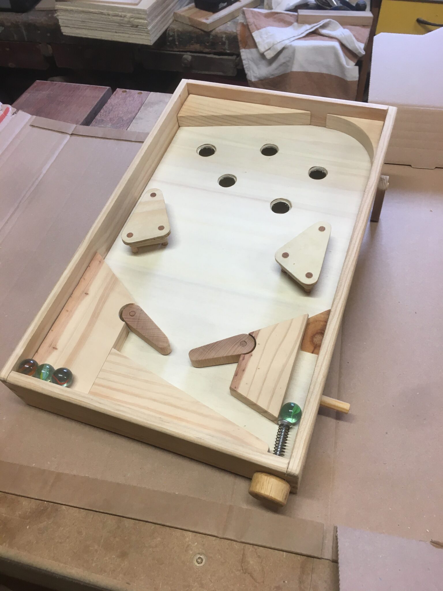 Jeu de flipper en bois 40x25cm en kit – Woody Wood Flipper